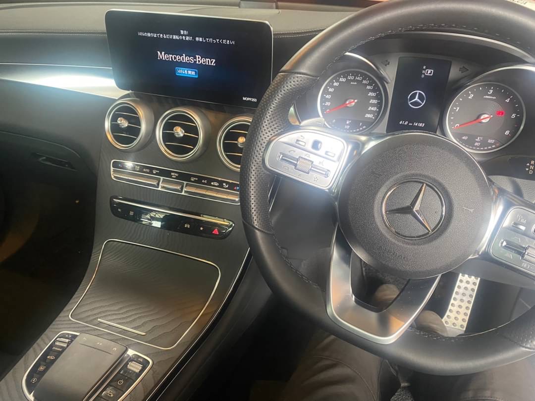 メルセデス・ベンツ GLC220d X253後期 テレビキャンセラー取付 - 自動車整備専門 東京・町田ガレージェント