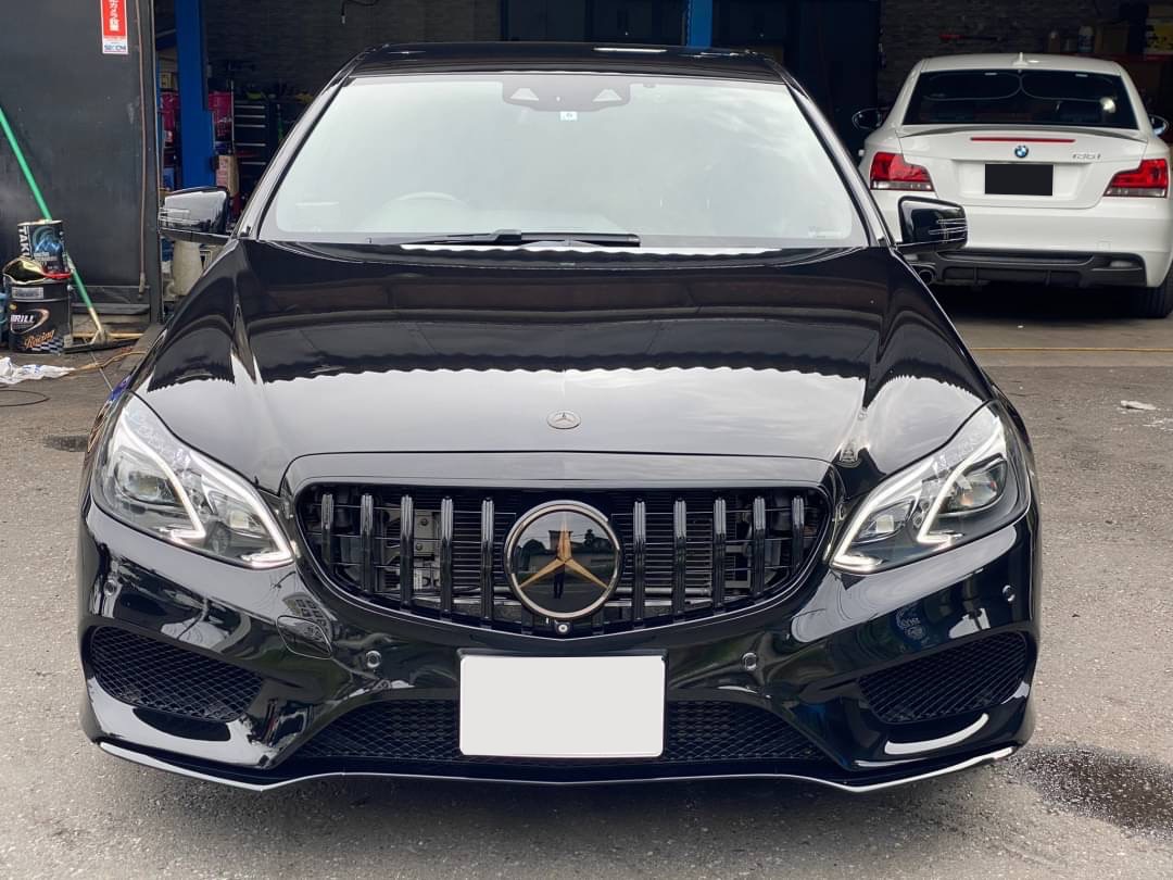 メルセデス・ベンツ Eクラス W212後期 パナメリカーナグリル取付 - 自動車整備専門 東京・町田ガレージェント