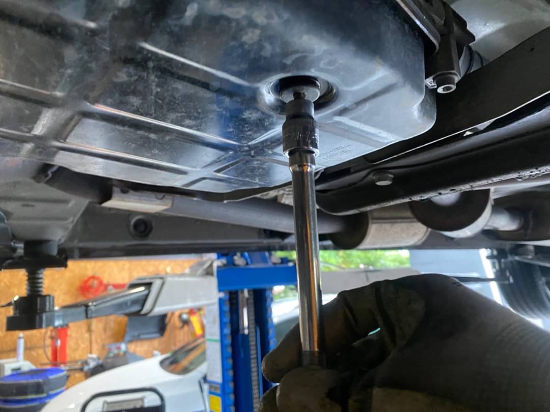 メルセデス・ベンツ Vクラス W639 ATF交換 - 自動車整備専門 東京・町田ガレージェント